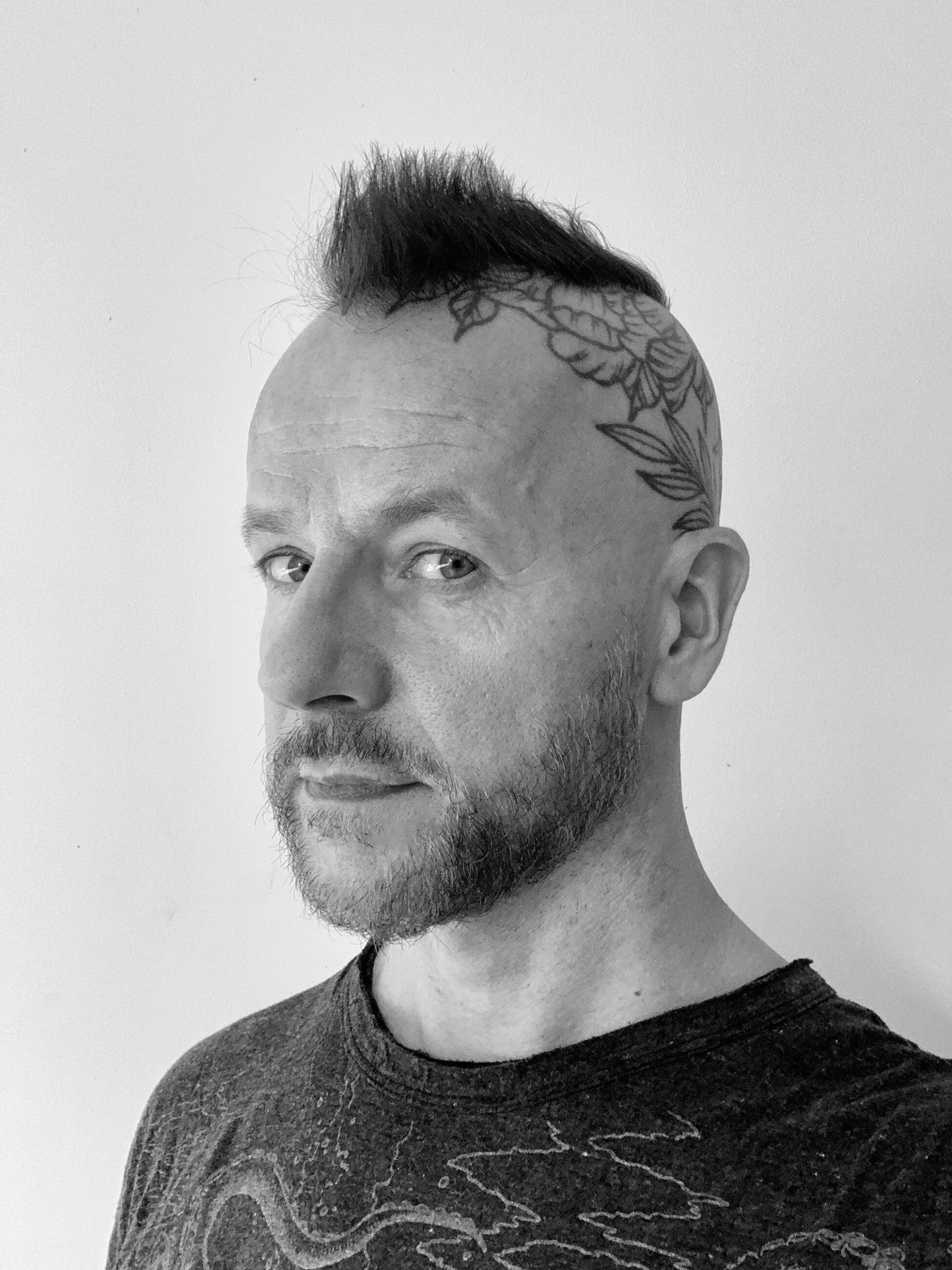 Julian Roberts - HASOU Fashion Academy